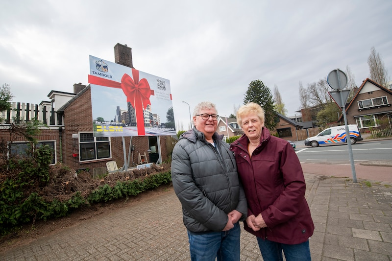 Autobedrijf wijkt voor woontoren: Arie (63) en Dirma (63) nemen ...