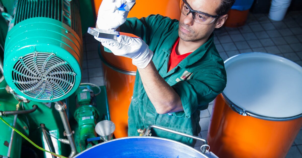 Holland Colours Apeldoorn investeert in Azië | Regio | De Stentor.nl
