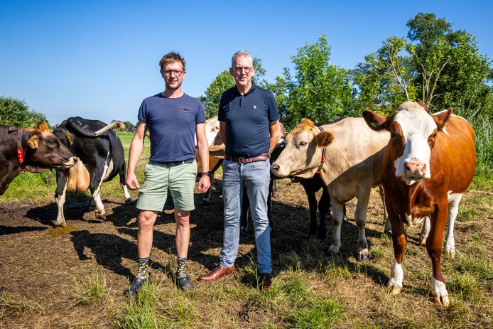 In Rouveen zijn ze trots op het boerenleven, en dat laten ze maar al te ...