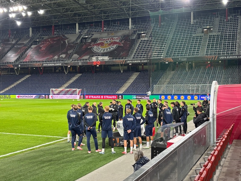 LIVE | Proost! Eerste GA Eagles-fans aan het bier in Salzburg • Zo’n 4. ...