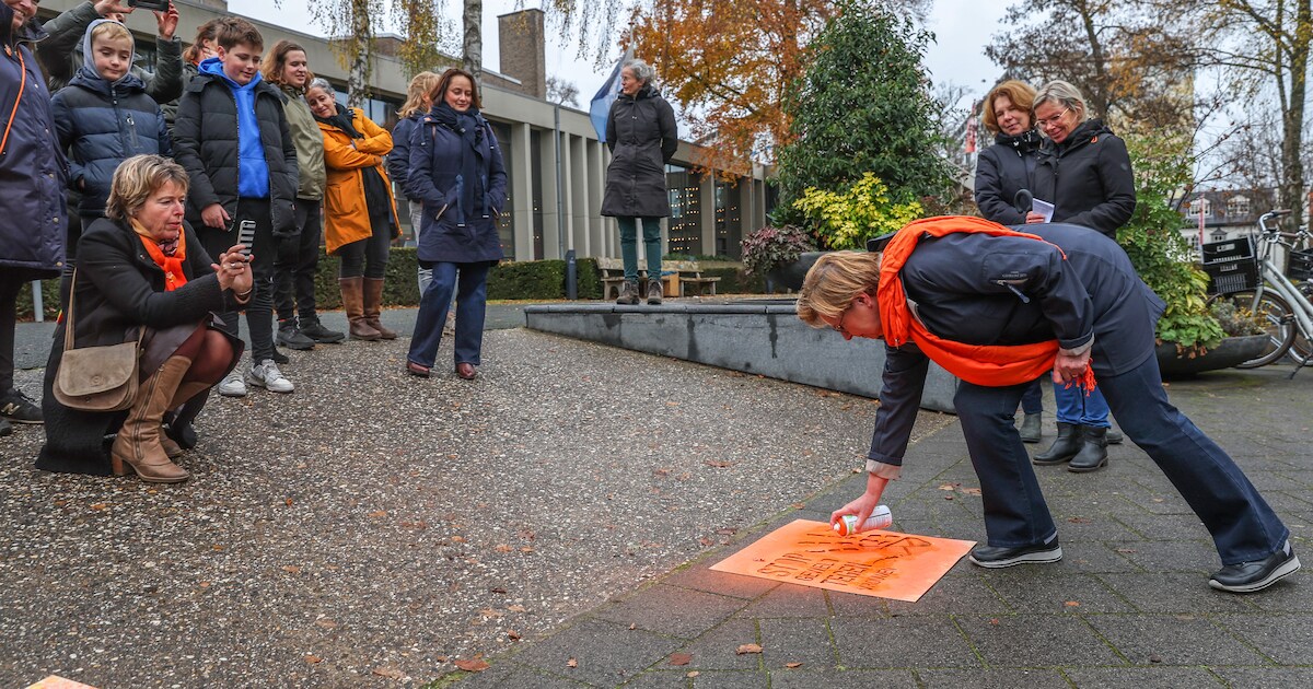 Apeldoorn kleurt oranje, maar dat is niet voor het WK: ‘Probleem is ...