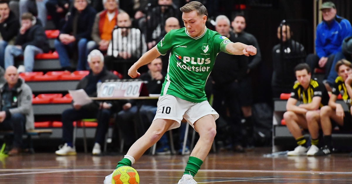 Voor Aaron van Leer komt zaalvoetbal op de eerste plaats: ‘Soms voel ik ...