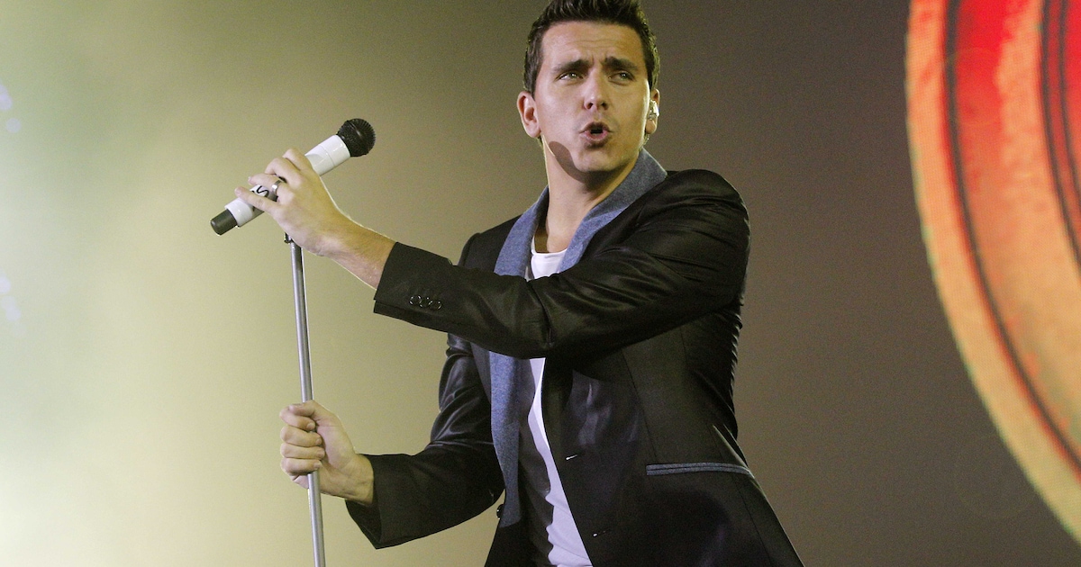 Jan Smit zingt weer voor FC Volendam | Voetbal | De Stentor.nl