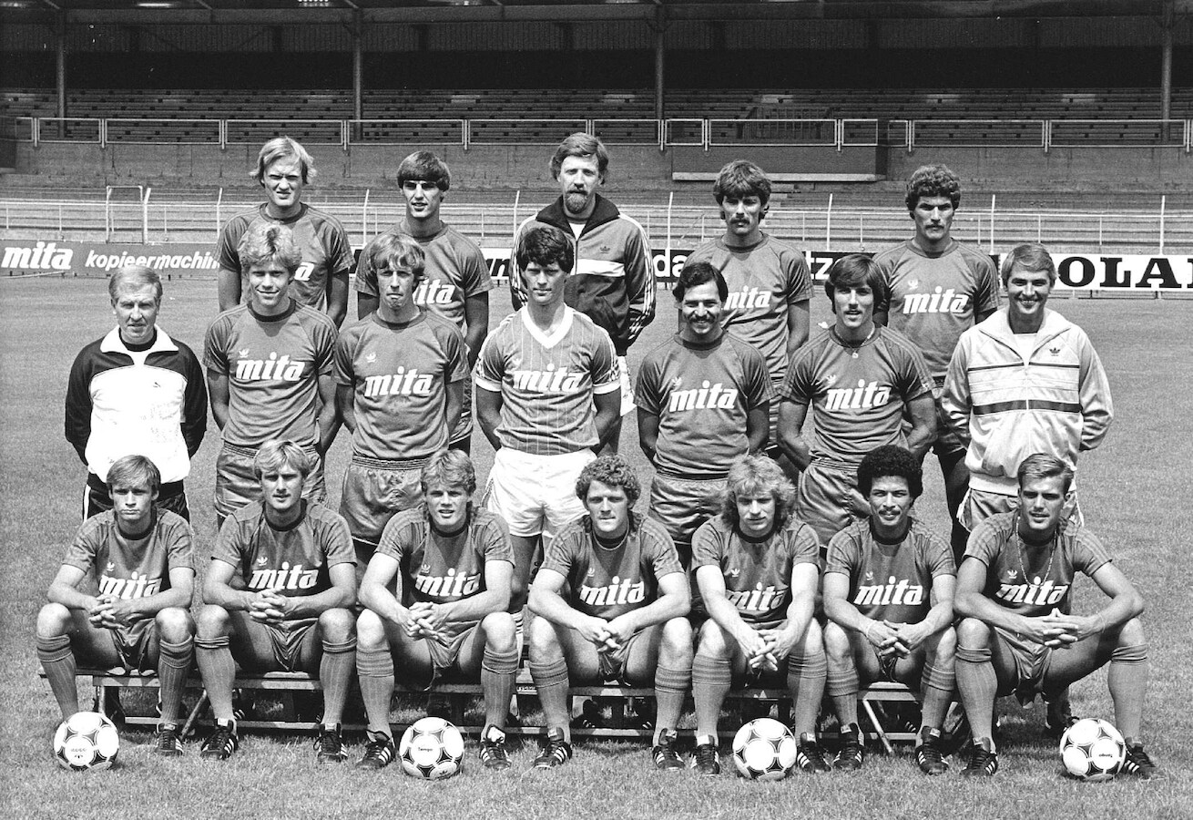 Haarlem-legende Piet Huijg (68) overleden | Foto | destentor.nl