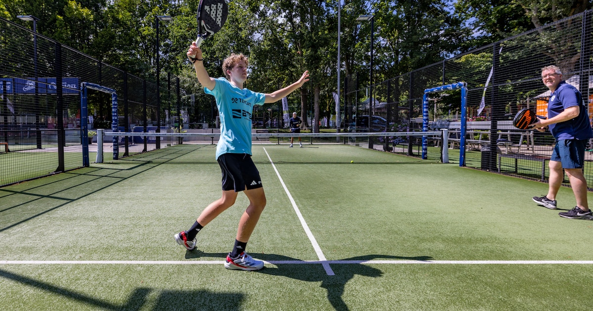 Ze begonnen samen aan padel, maar talentvolle Pieter is zijn vader ...