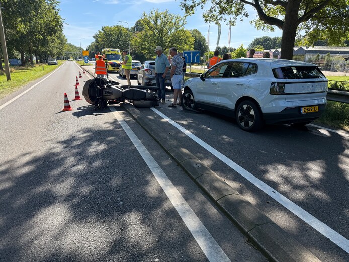 Heinoseweg (N35) in beide richtingen dicht na kop-staartbotsing met meerdere voertuigen | 112 ...