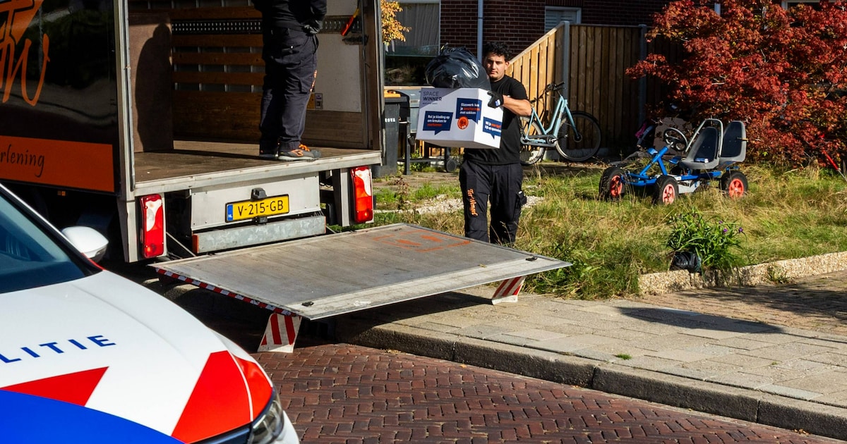 Als gezin met zes kinderen uit huis wordt geplaatst, staat het dorp 24 ...