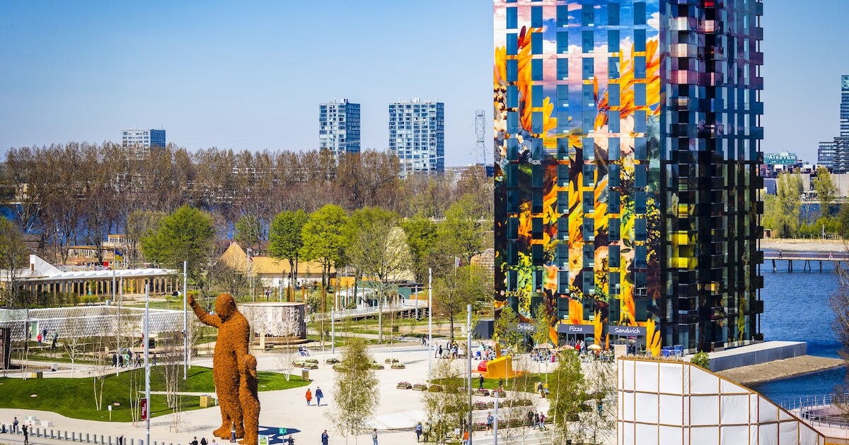 Almere biedt excuses aan voor Floriade: ‘Hoe pijnlijk soms ook’ | Het ...