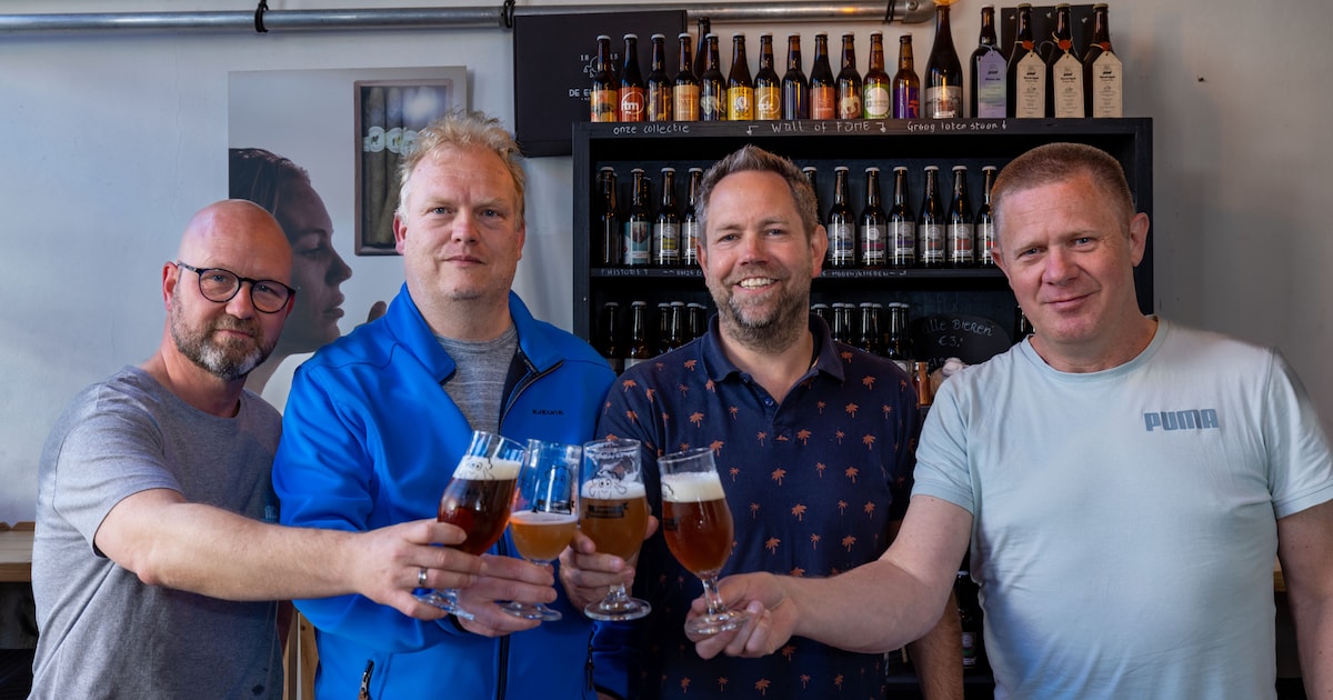Proosten en geld sprokkelen op het Bierfestival Kampen in de Bovenkerk ...