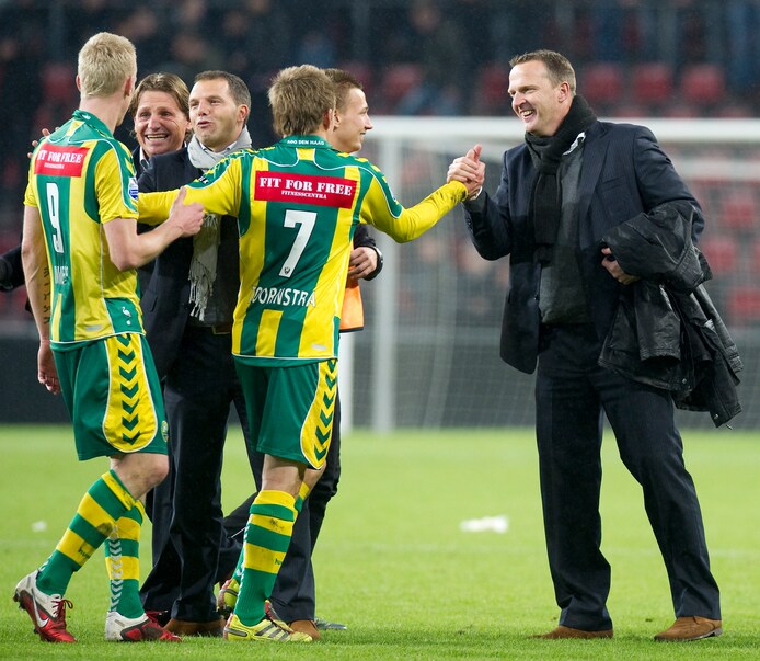 ADO Den Haag zet in op terugkeer van oude bekende John van den Brom als hoofdtrainer | Voetbal ...
