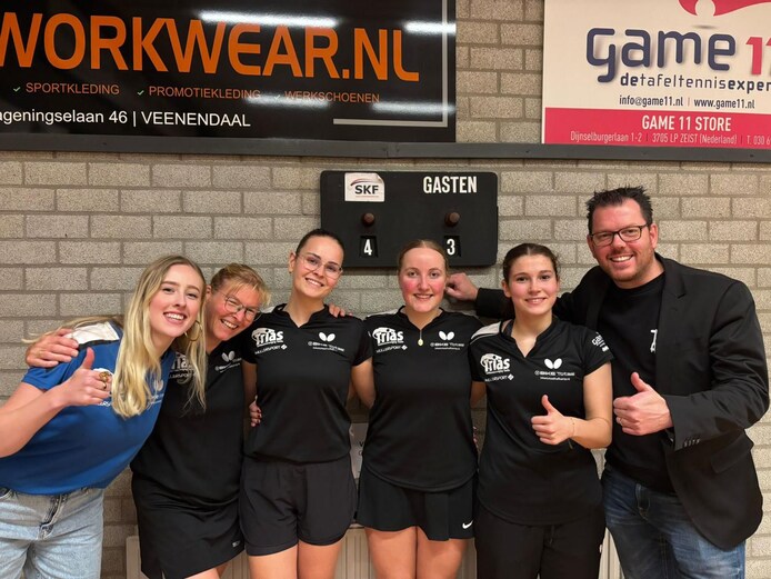 Op de valreep stelt Trias plaats in de eredivisie tafeltennis veilig: ‘Het was superspannend ...