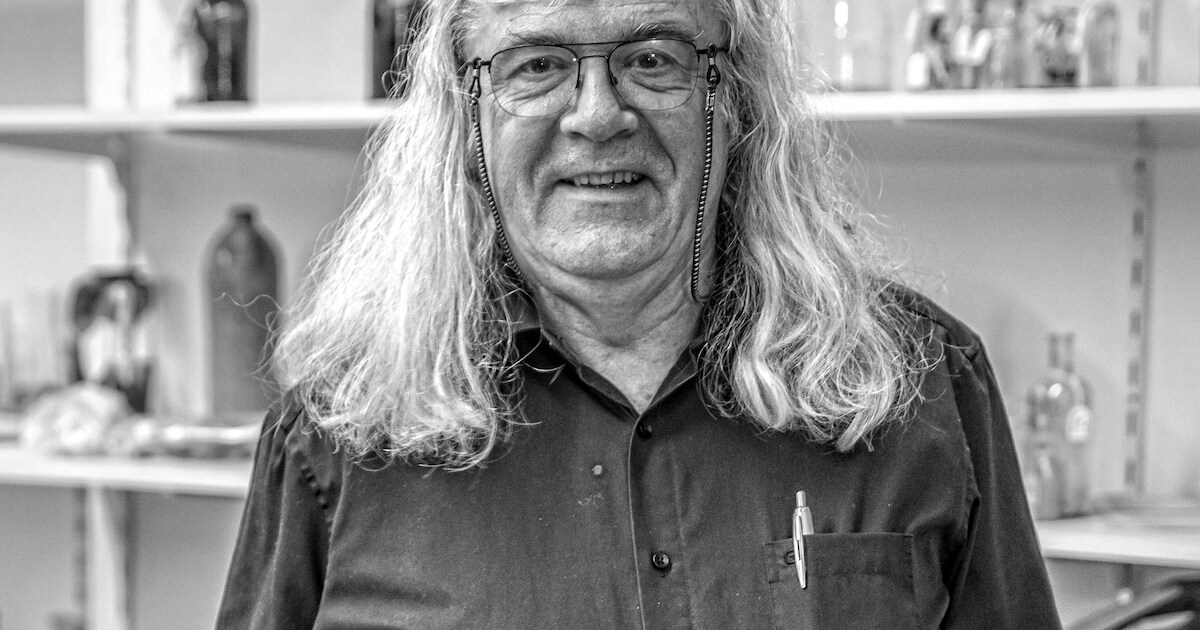 Oud-stadsarcheoloog Hemmy Clevis (68) overleden: hij bracht historie ...