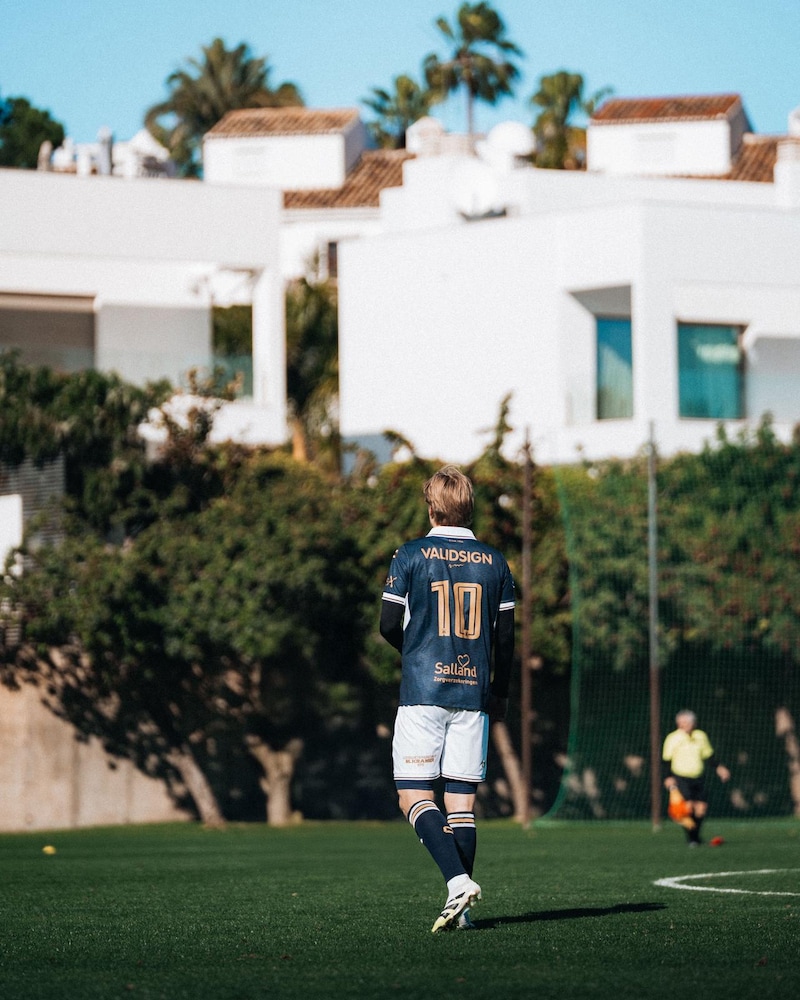 Go Ahead Eagles keert fit terug uit Spanje, Tengstedt nog niet bij ...