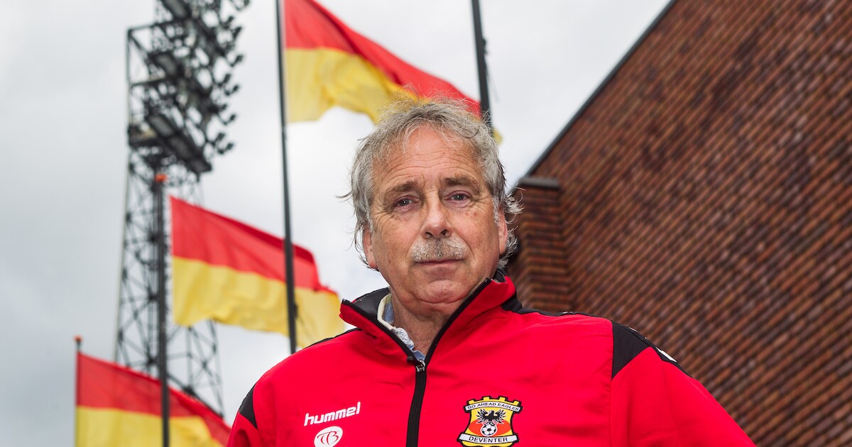 Oud-trainer Jan van Staa legt bekeropponenten Heracles en GA Eagles ...
