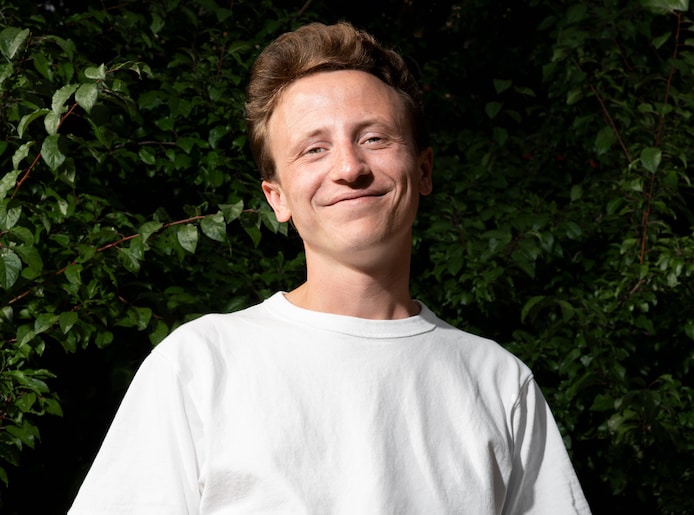 ‘Die piep in mijn oor verdween nooit meer’: bekende dj’s waarschuwen ...