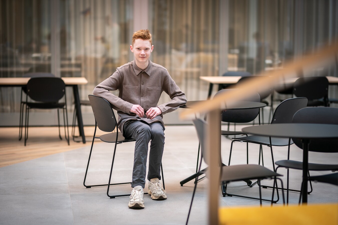 Jong, rechts en echt Betuws: Sten (17) wil de lokale politiek veroveren ...