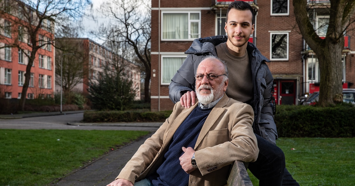 Zoon leeft zijn droom, vader zit thuis: Somar (20) en Yaser (62) hebben ...