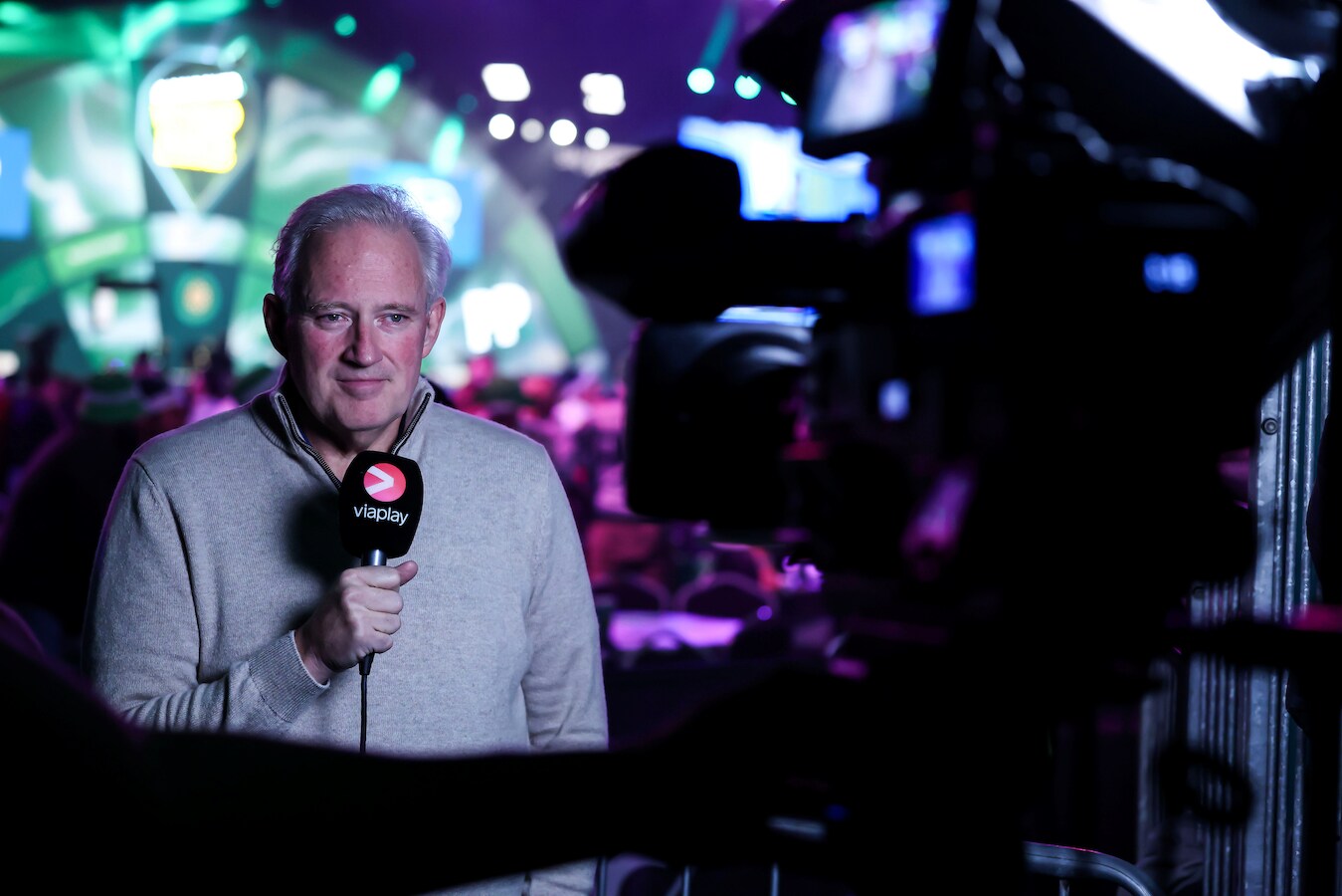 Arjan van der Giessen na maagverkleining onherkenbaar op WK darts: ‘Ik ...