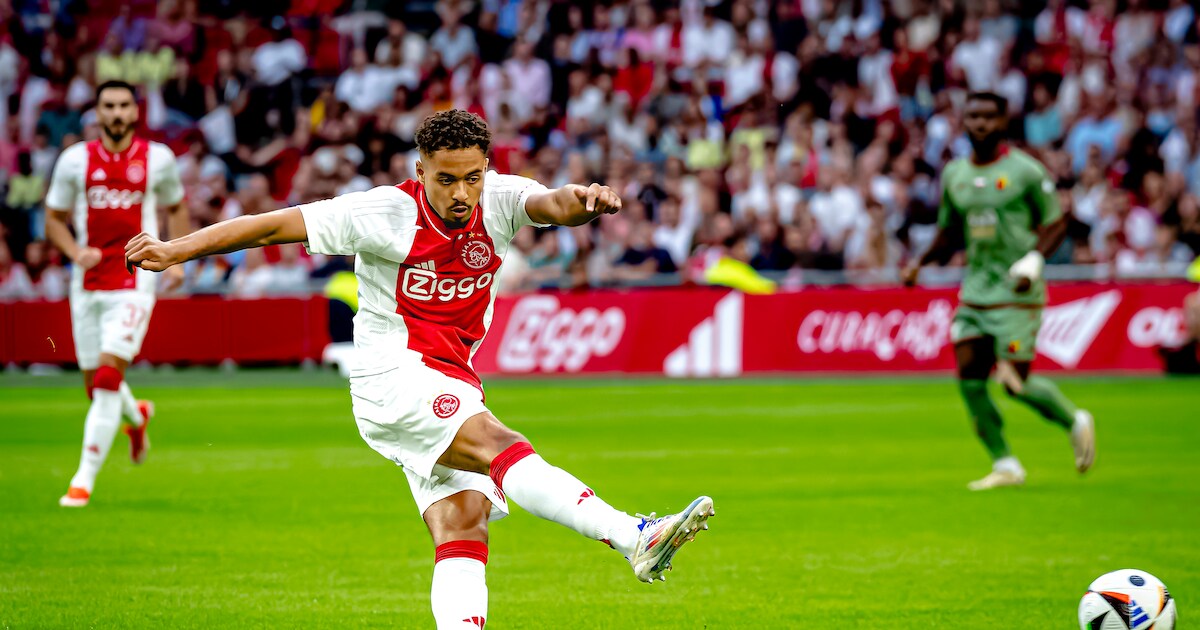 Devyne Rensch kan over 9 maanden transfervrij vertrekken bij Ajax: ‘We ...