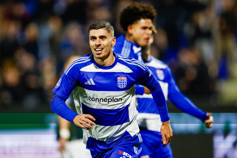 Koen Kostons groeit bij PEC Zwolle al snel uit tot fenomeen: ‘Ik moet ...
