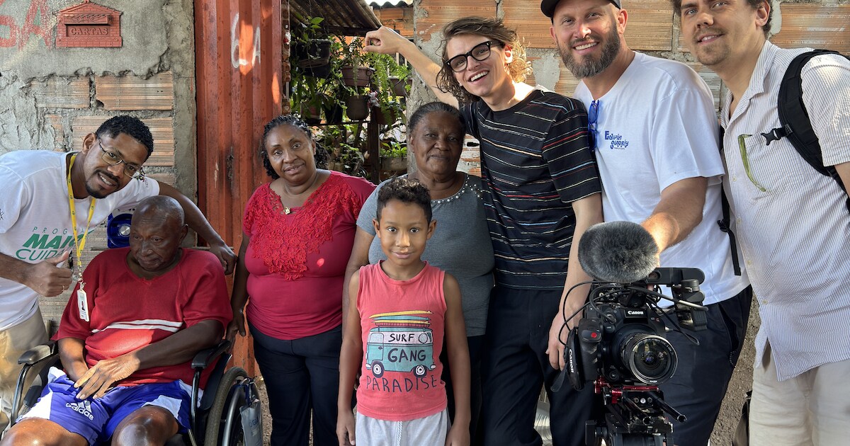Filmmaker uit Twello hoort in Nieuw-Zeeland dat hij Gouden Kalf wint: ‘Wie belt mij nou midden ...