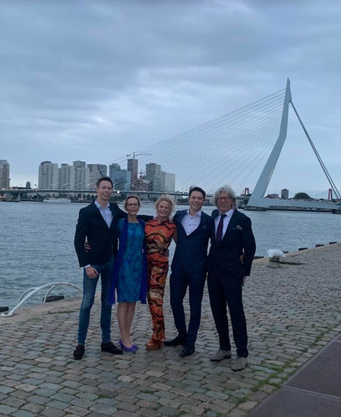 Liefdevolle Atty (66) zorgt zelfs na haar dood voor haar gezin: ‘Ze gaf ...