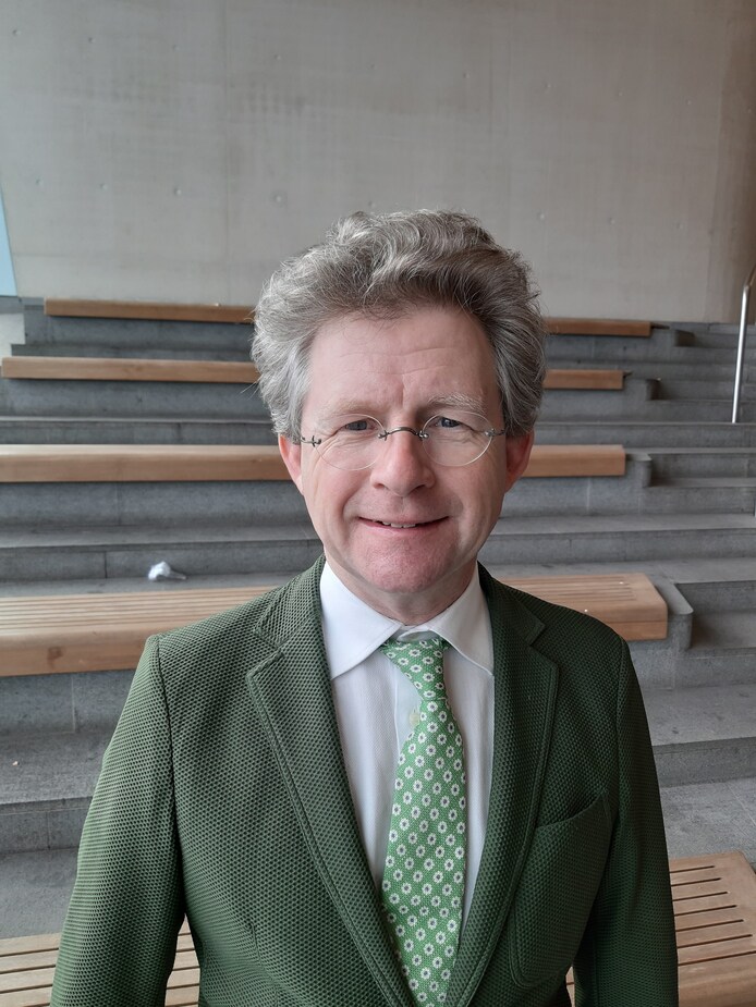 Op de roltrap met: Michiel Scheffer van D66 | Apeldoorn | destentor.nl