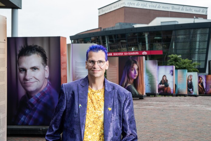 Henk (53) werd jarenlang gepest, nu prijkt zijn foto bij station ...