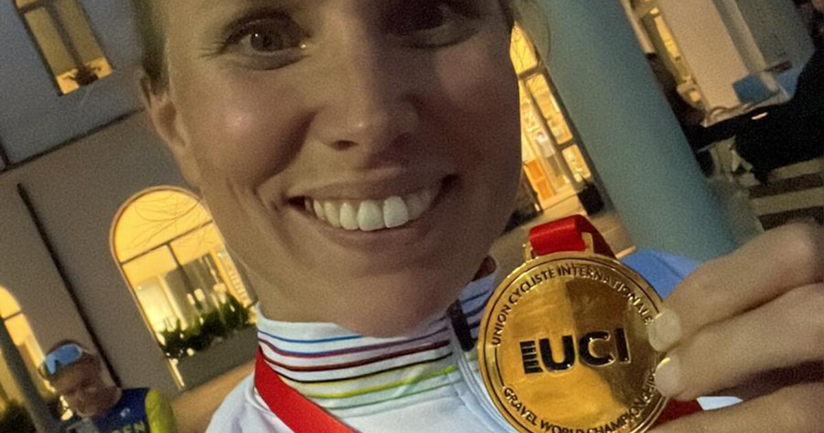 Tranen vloeien rijkelijk bij Jannitta (40), die succes boekt na een ...