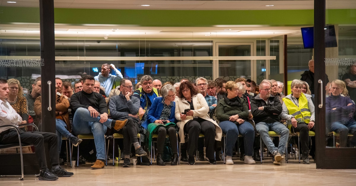 Vertraging voor omstreden azc met 300 asielzoekers in Oldebroek ...