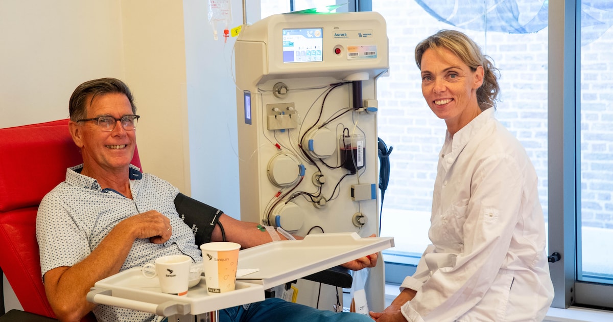 Trots overheerst na zoveelste donatie bij bloedbank door Henk (70): ‘Verdient zeker een applaus ...