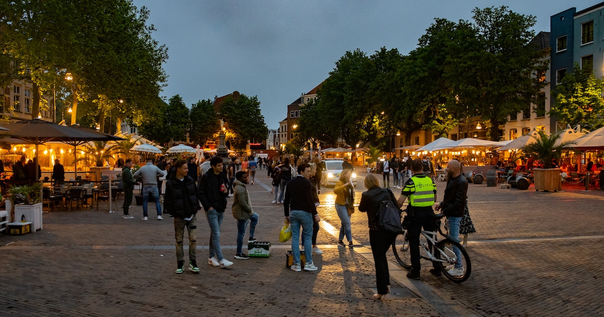 Horeca in Deventer op tijd dicht na bekerfinale om onrust te voorkomen ...
