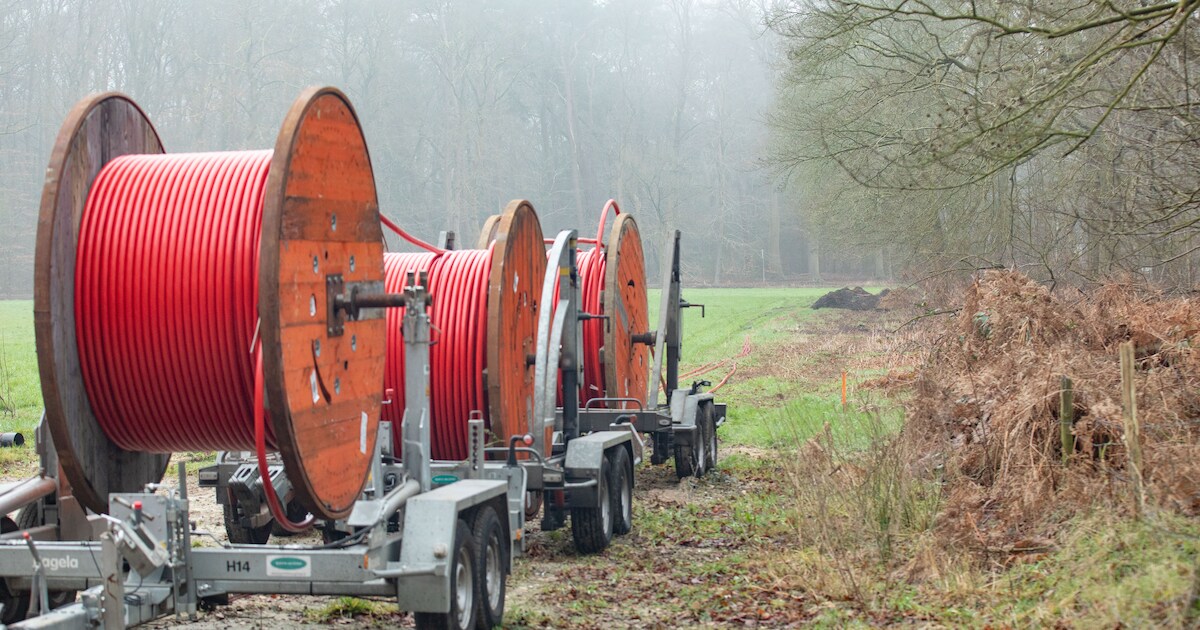Gramsbergen op de schop voor elektriciteitsnet: jaar lang straten open | Hardenberg | destentor.nl