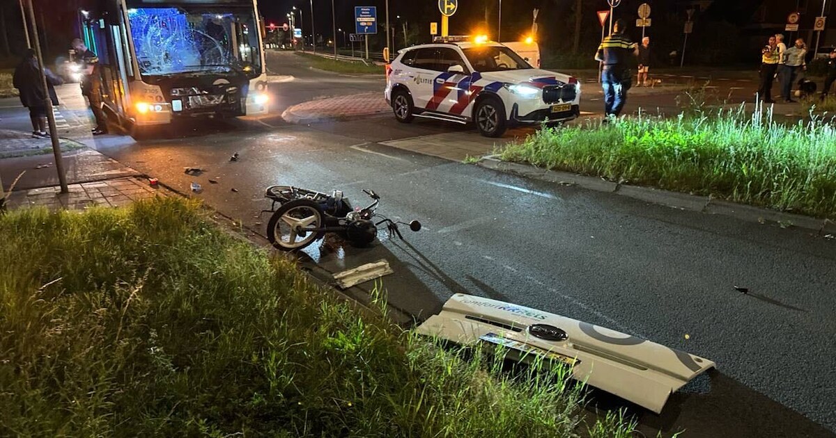 Snorfietser raakt gewond bij botsing met lijnbus in Zwolle | 112 nieuws ...