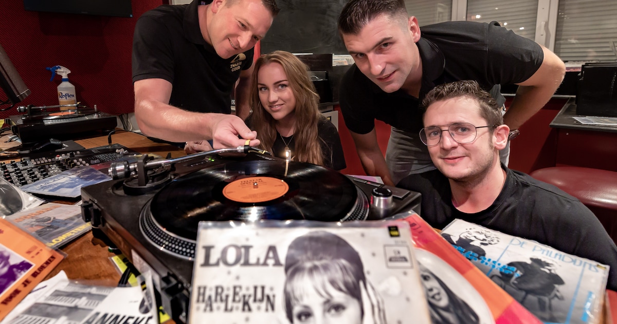 Muziekliefhebbers uit de Kop van Overijssel verzamelen plaatjes én de ...