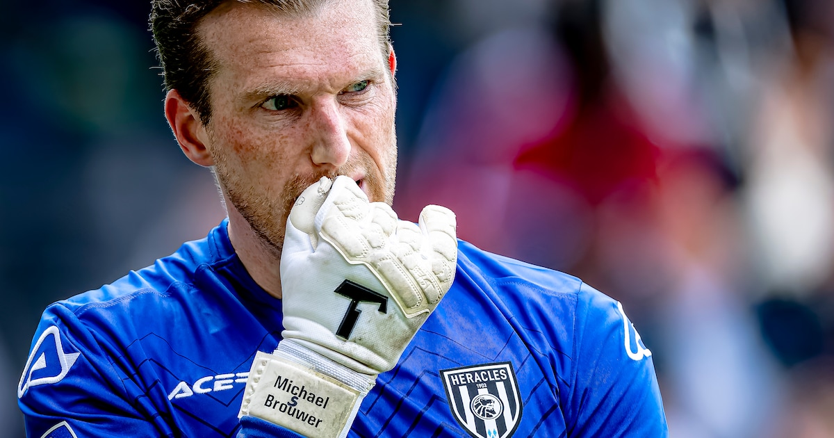 Heracles zet doelman Michael Brouwer (31) uit Apeldoorn in de etalage ...
