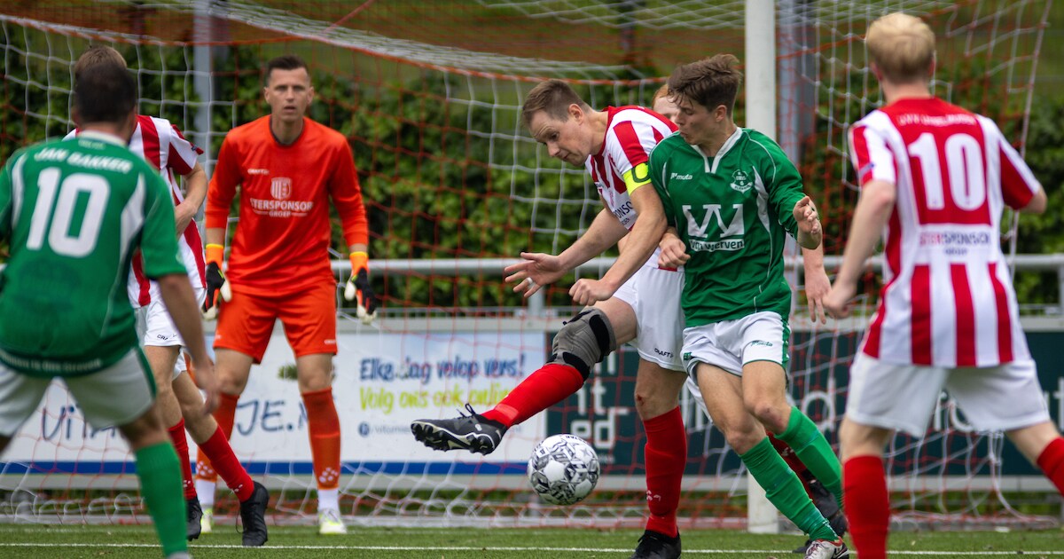Aan de hand van de afscheidnemende captain Gerjon van den Berg (32 ...