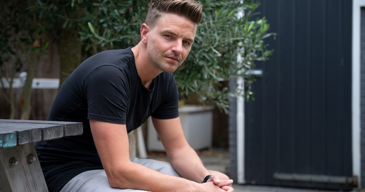 Tom wil ‘straaljager’ uit zijn oor laten halen in Zuid-Korea: ‘Het is ...