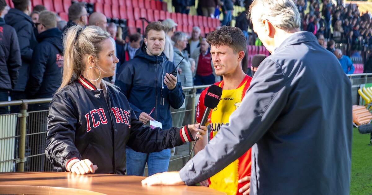 Bas Spijkerman uit Bathmen is bij Go Ahead Eagles de oren en ogen van ...