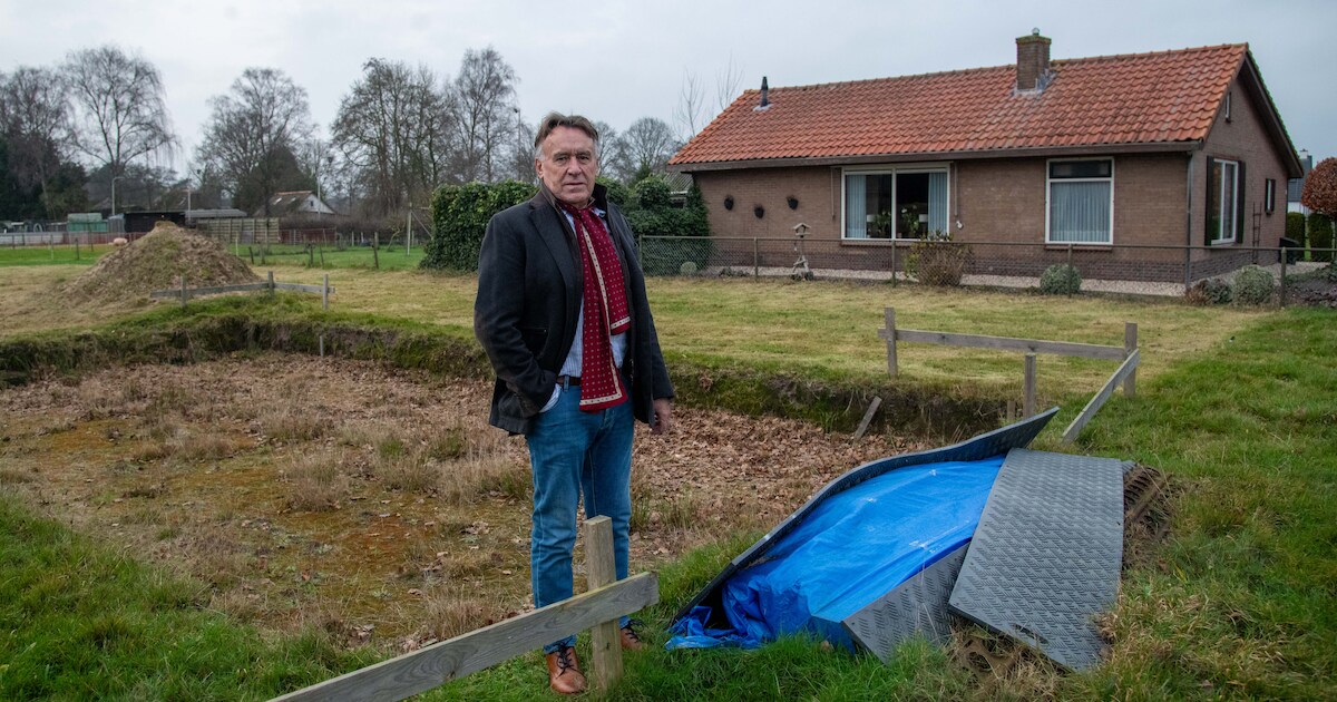 Als Eibert de schop in de grond steekt, krijgt hij de gemeente op zijn ...