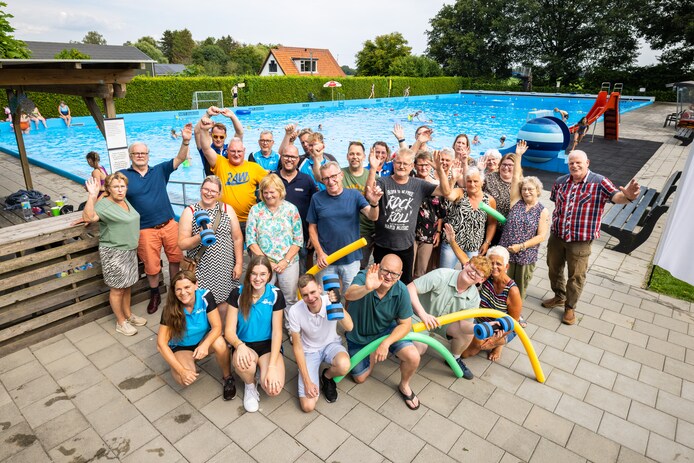 Het hele dorp hield het 60 jaar oude zwembad in De Krim overeind: ‘We ...
