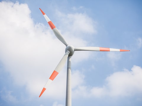 Nét nieuwe windmolenwiek dreigt naar beneden te vallen: Duitse snelweg ...