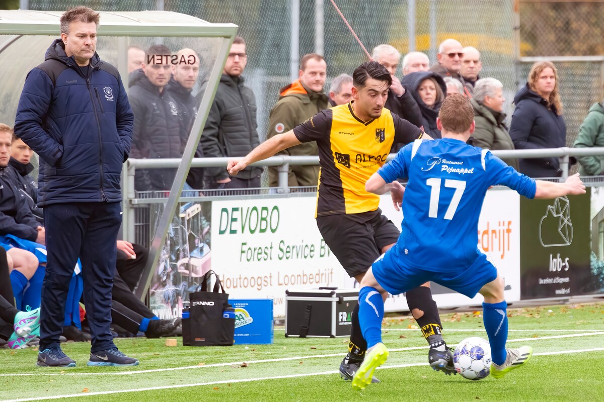 Van de Hel naar CCW’16 • Goedkoop nieuw in Holten • Van Dellen maakt ...