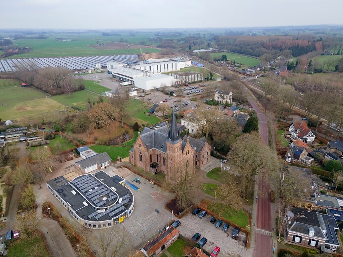 School maakt plaats voor nieuwe woningen en parktuin in Wijhe ...