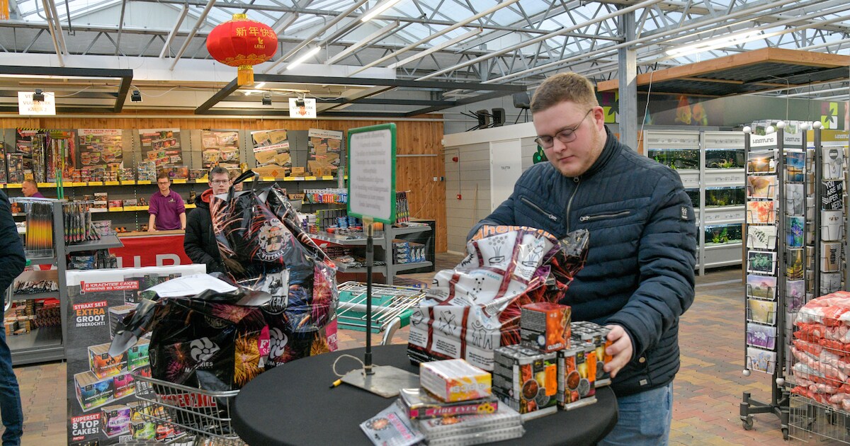 Vesting Elburg zet zich schrap tegen vuurwerkhinder, maar: ‘Nu al veel ...