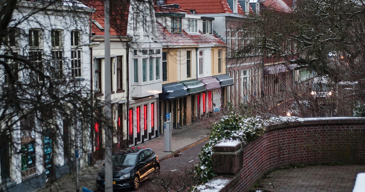 Metje Blaak: Deventer verjaagt hoeren van Bokkingshang naar internet ...