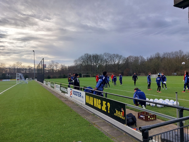 PEC Zwolle begint 2026 met trainingskamp in Brabant • Geruchten over ...