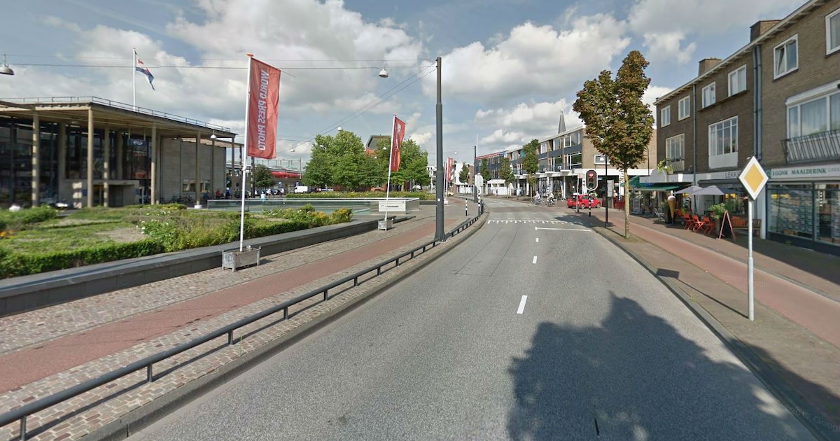 ‘Stationsgebied Zutphen glijdt steeds verder af’ | Zutphen | De Stentor.nl