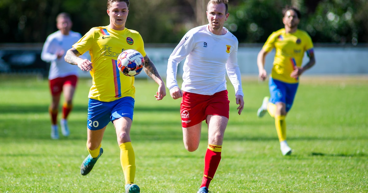 Drie ploegen strijden om de titel in de derde klasse en Dynamovrouwen ...