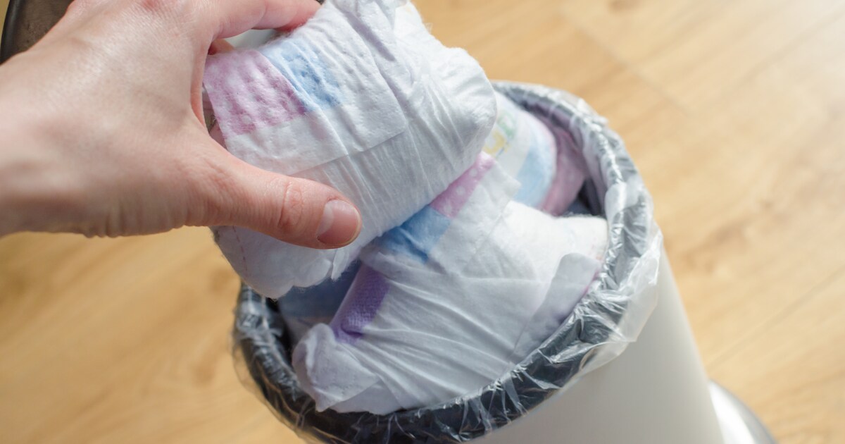 Waar blijven de luiercontainers en moet Hardenberg vaker plastic ...